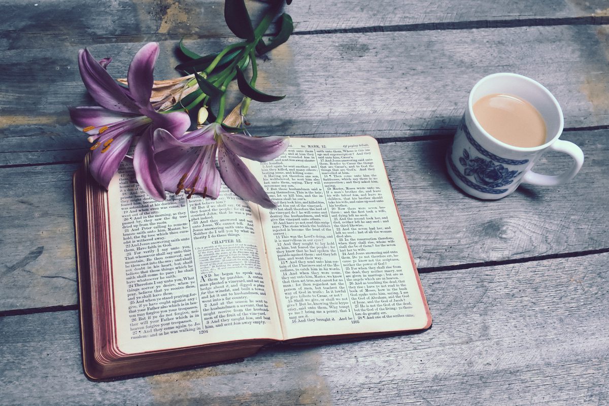 A Prayer for Being a Living Testimony - Million Praying Moms